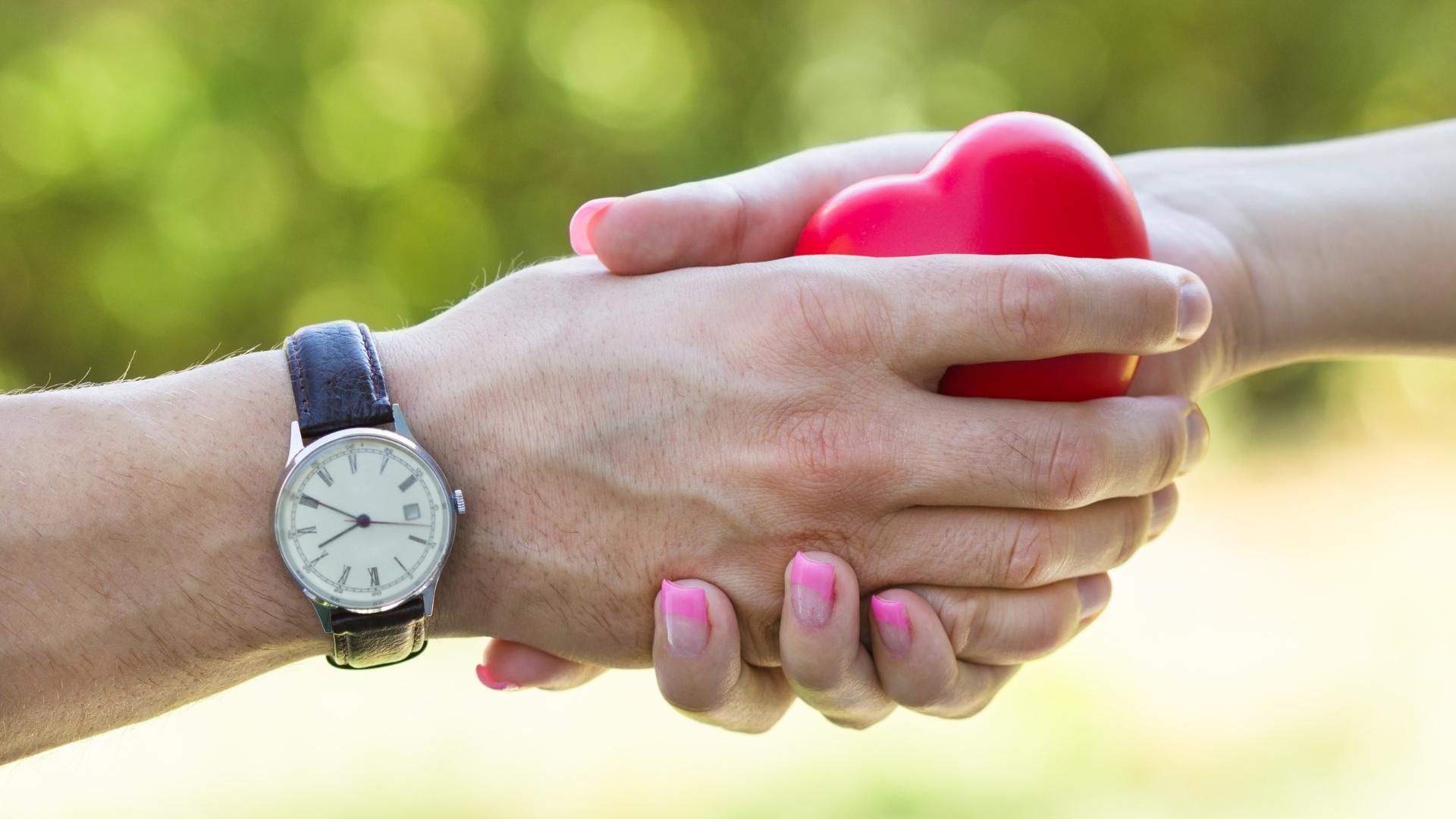 How To Move On From A Relationship? Tips & Secrets of Healing Process